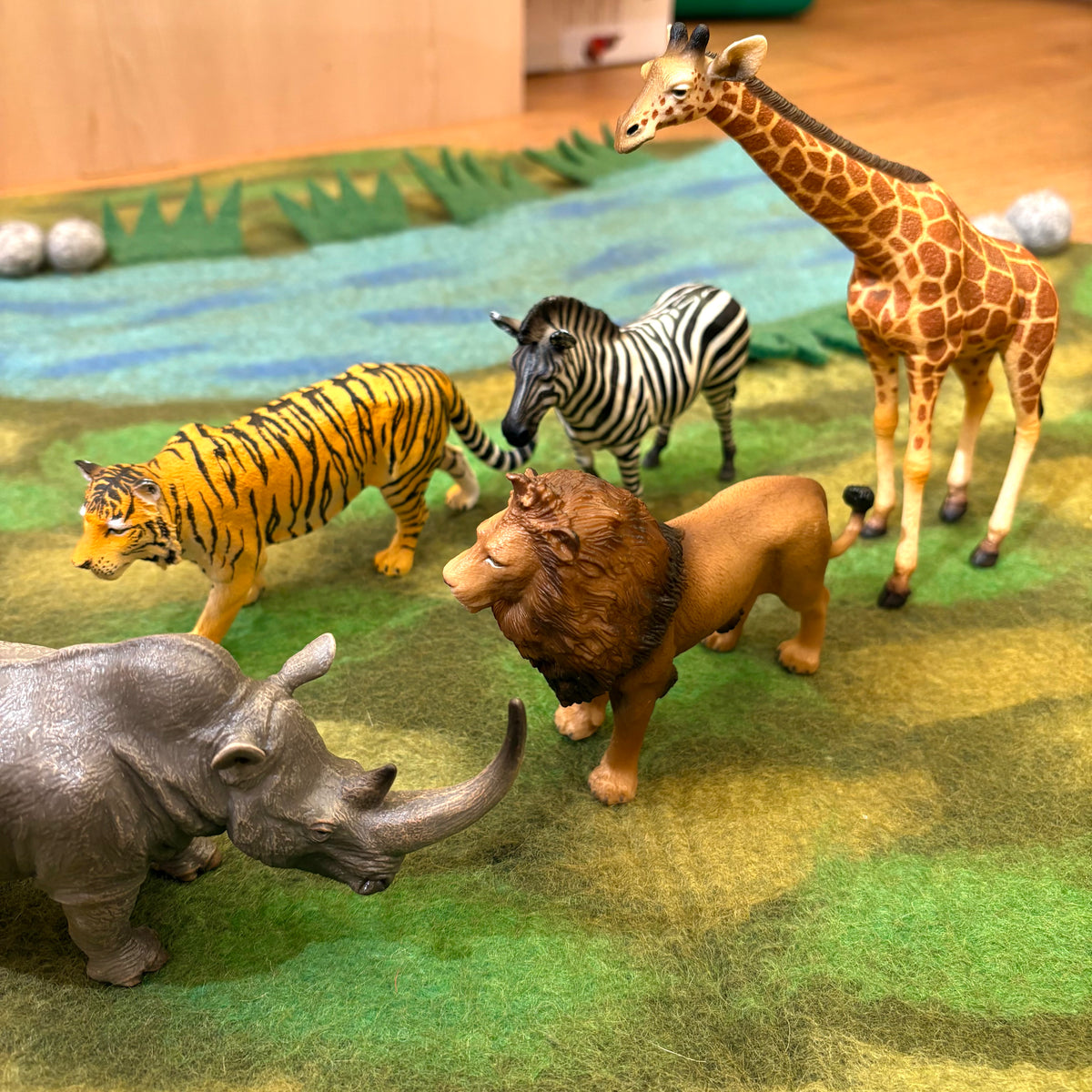 Wild Life Figurine Collection 5pc Gift Set by CollectA Animal Figurine ...